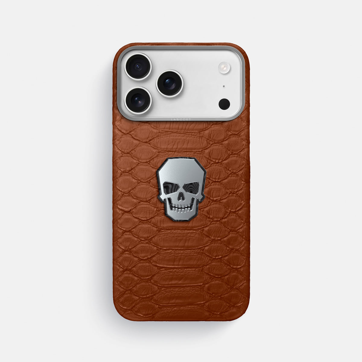 Classic Case With Titanium Skull For iPhone 17 Pro Max In Python – Labodet