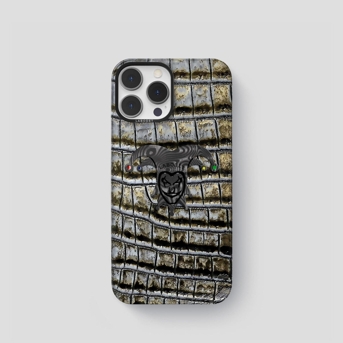 Classic Case With Carbon Joker For iPhone 15 Pro In Himalayan Crocodil ...